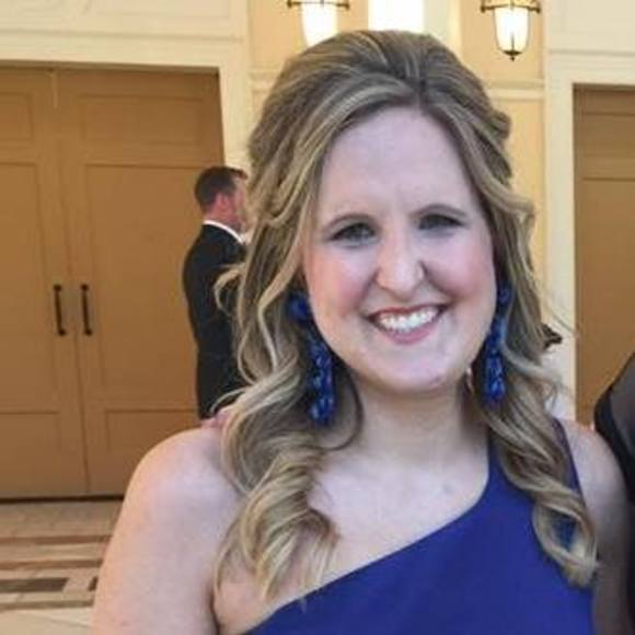 Sarah's Closet (@beachgirlsarah) | Poshmark